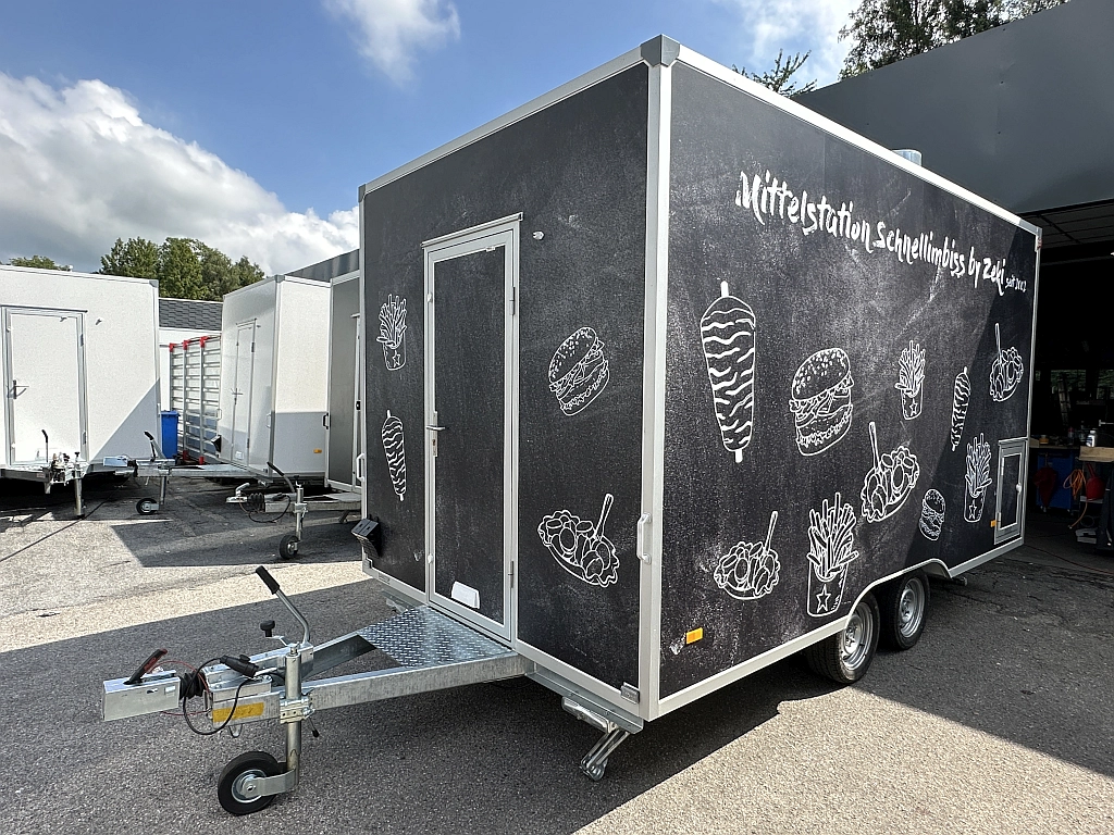 Foodtrucks und Imbisswagen in Skigebieten Österreichs: Kulinarischer ...